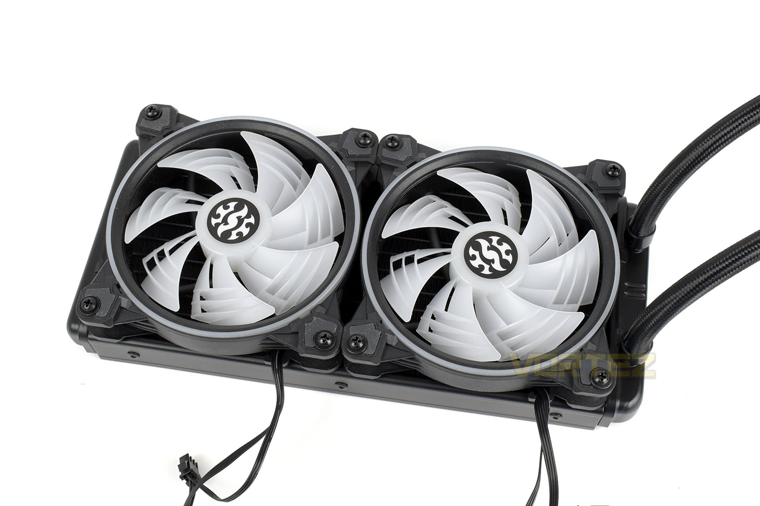 XPG LEVANTE 240 Review - xpg_levante_240_radiator_fans.jpg